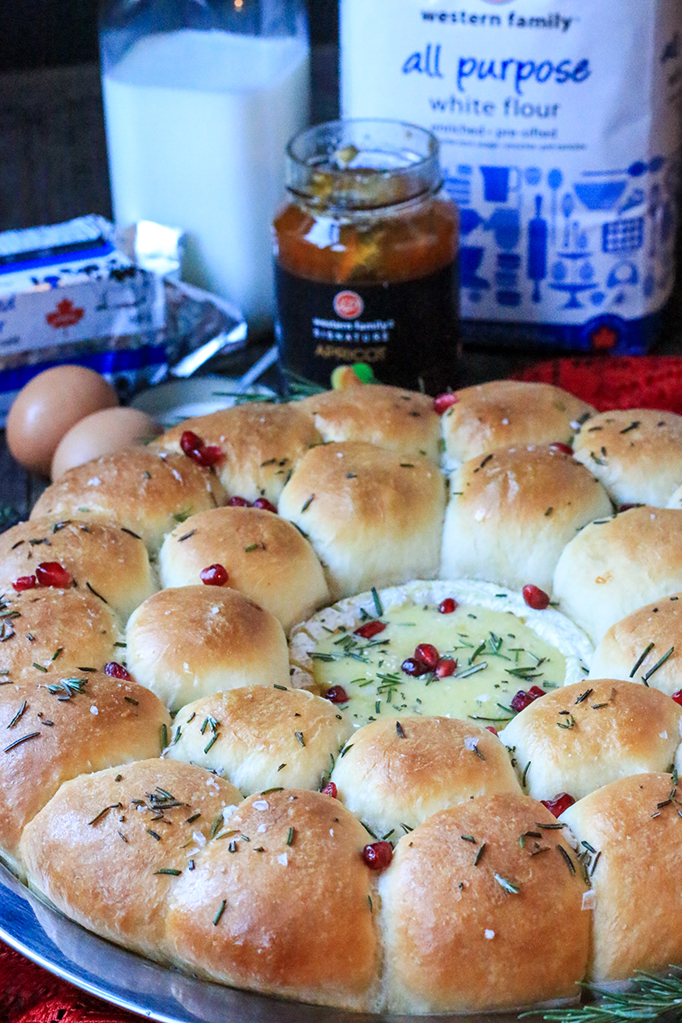 Christmas Bread Wreath with Baked Apricot Camembert - Save-On-Foods